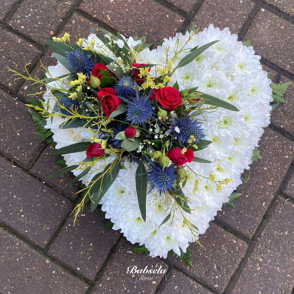 Timeless Devotion Heart – BE FLORISTS LTD